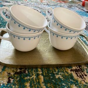 Corelle | Kitchen | Vintage Corelle Snowflake Garland Dishes Set Of 2 ...